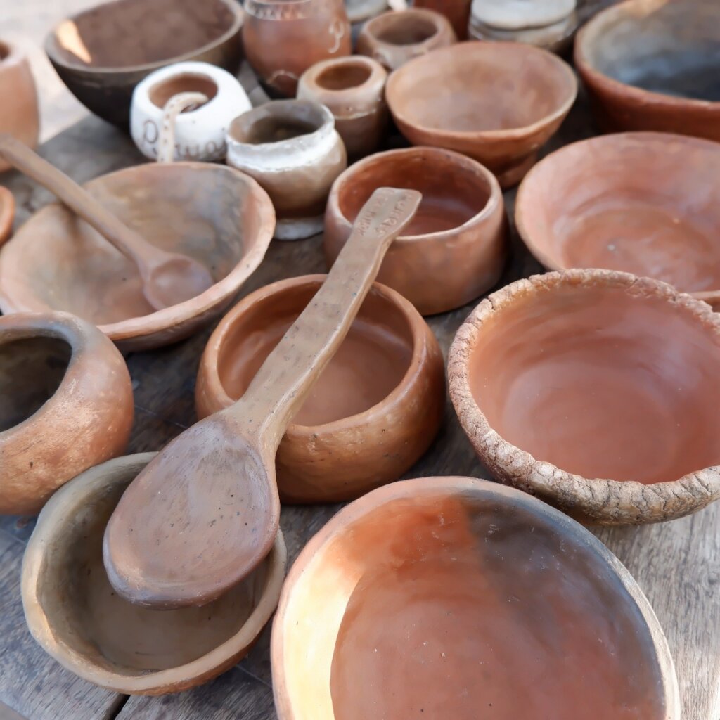 Strong Hands: Women Fighting Poverty with Clay - GlobalGiving