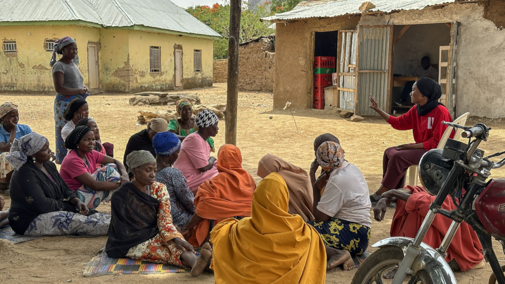 Reports on Leadership Initiatives Students Creating Change - GlobalGiving