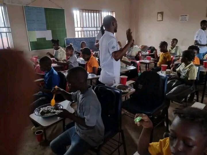 Educate 2,500 less privileged - GlobalGiving