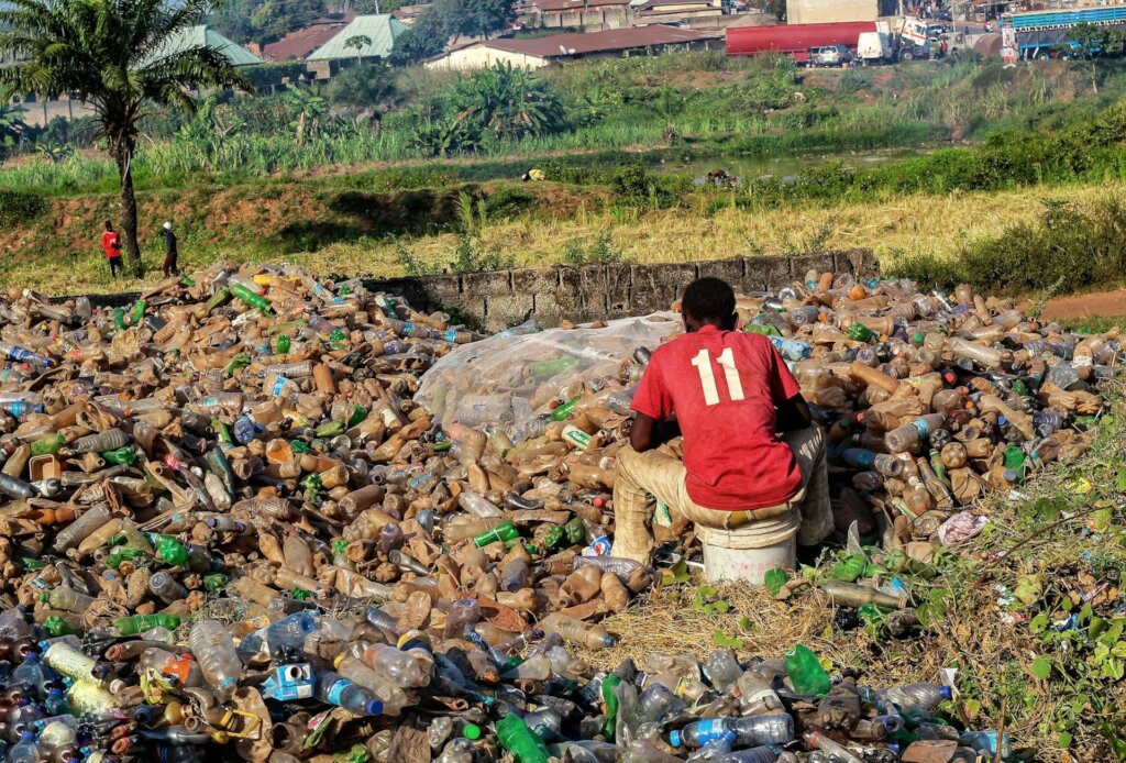 100 Million Plastic Cleanup Challenge in Slums - GlobalGiving