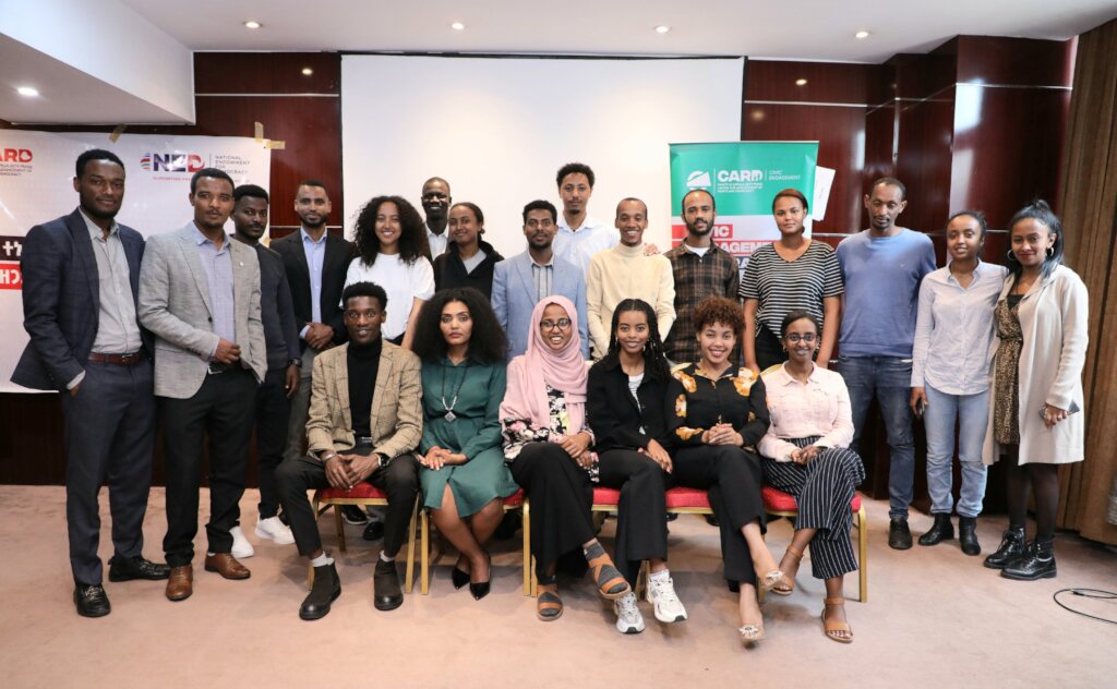 How to Share Promoting Responsible Online Behavior, the public ...