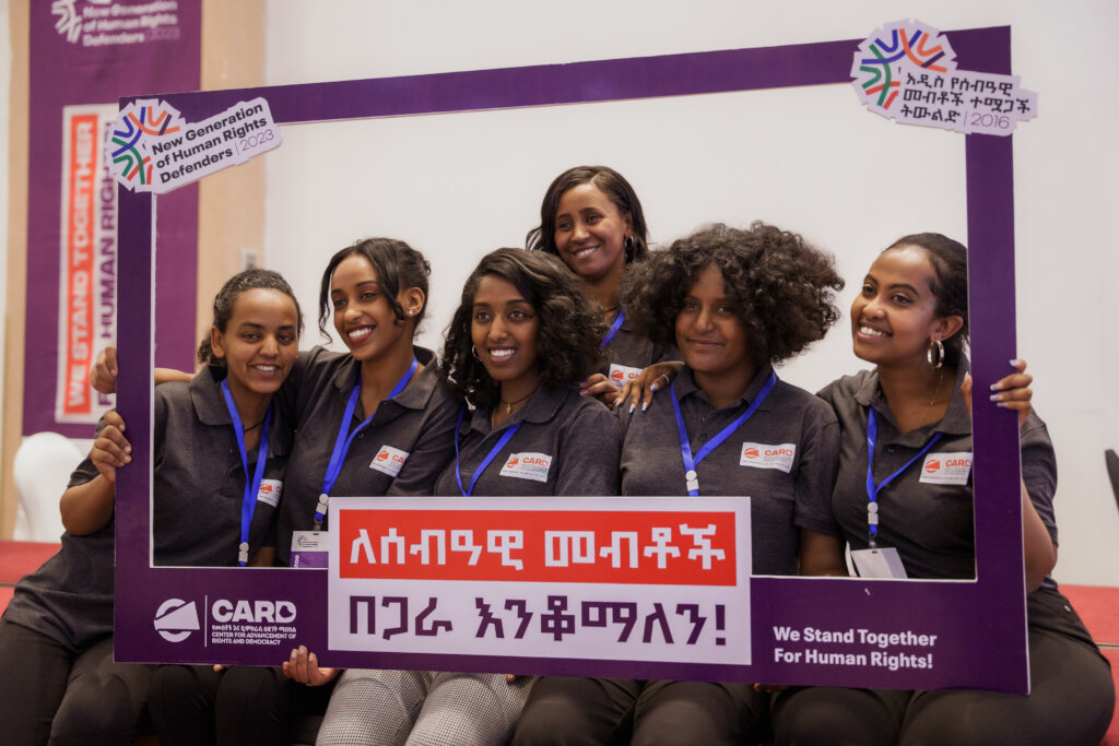 Promoting Responsible Online Behavior, the public - GlobalGiving