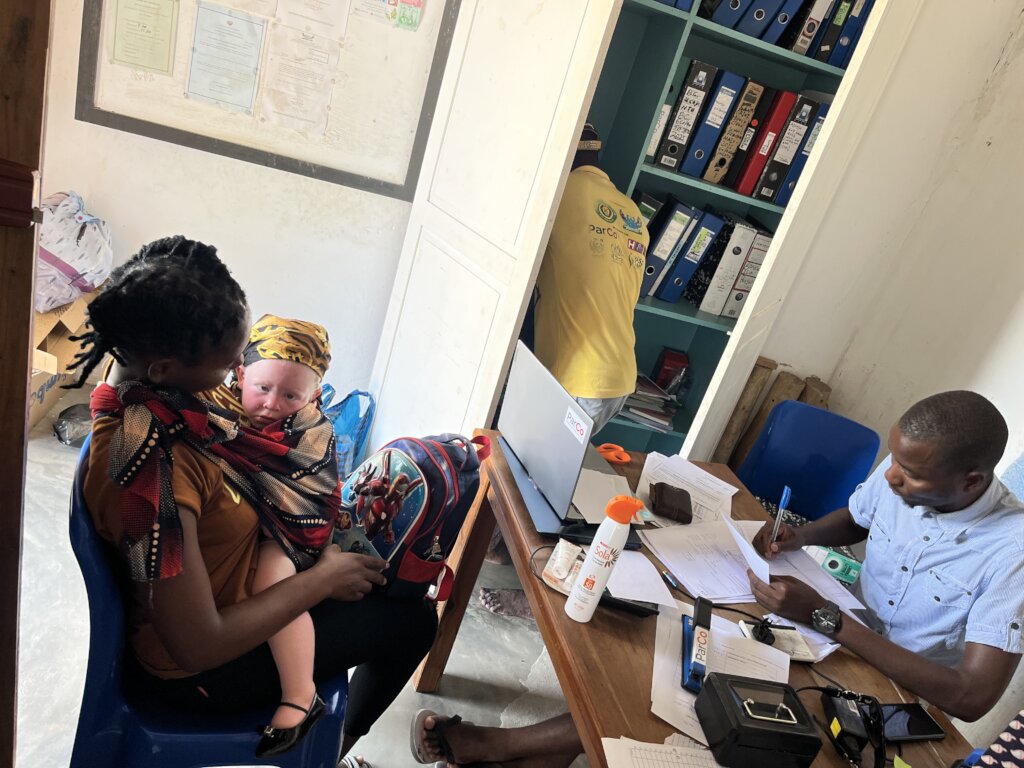 Donate to Luz - Sunscreen for Children with Albinism - GlobalGiving