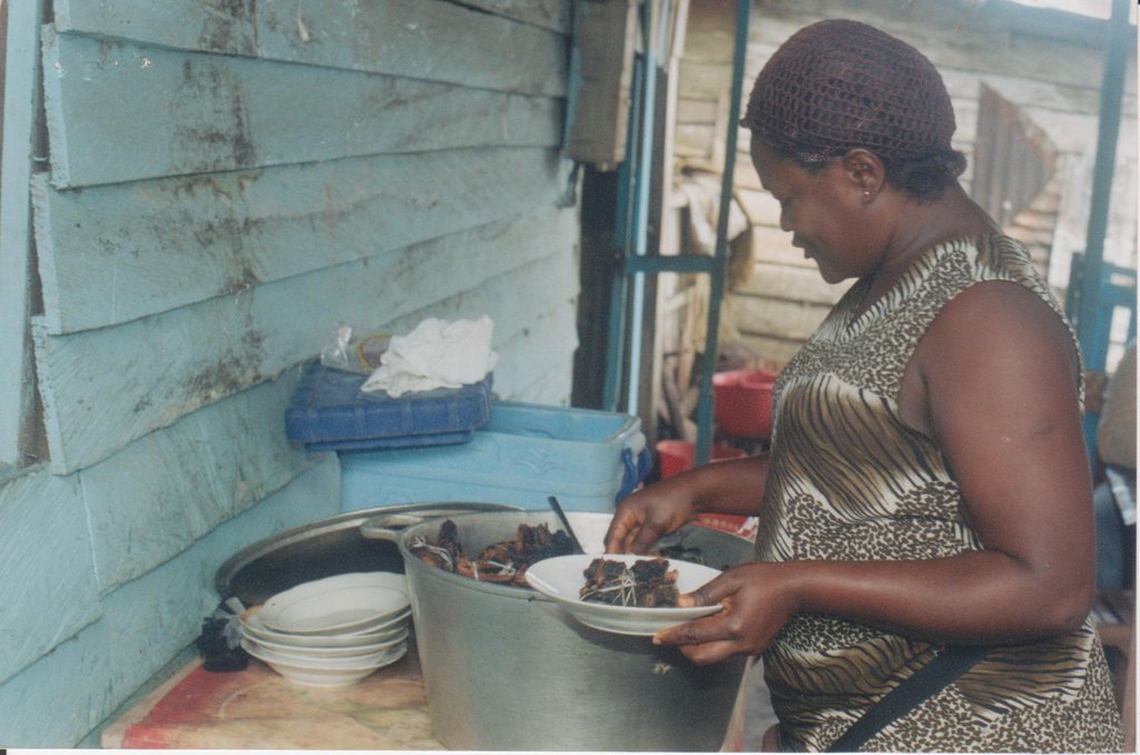 How to Share Help 300 African Women Entrepreneurs fight poverty ...