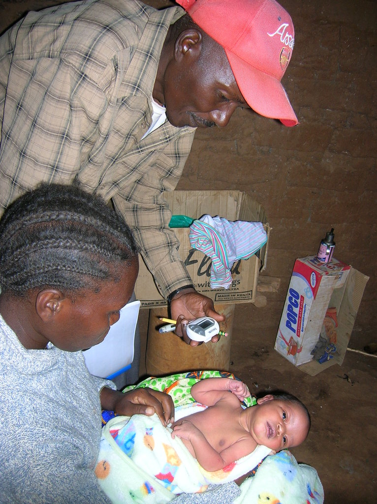 Saving newborn lives in Kenya - GlobalGiving