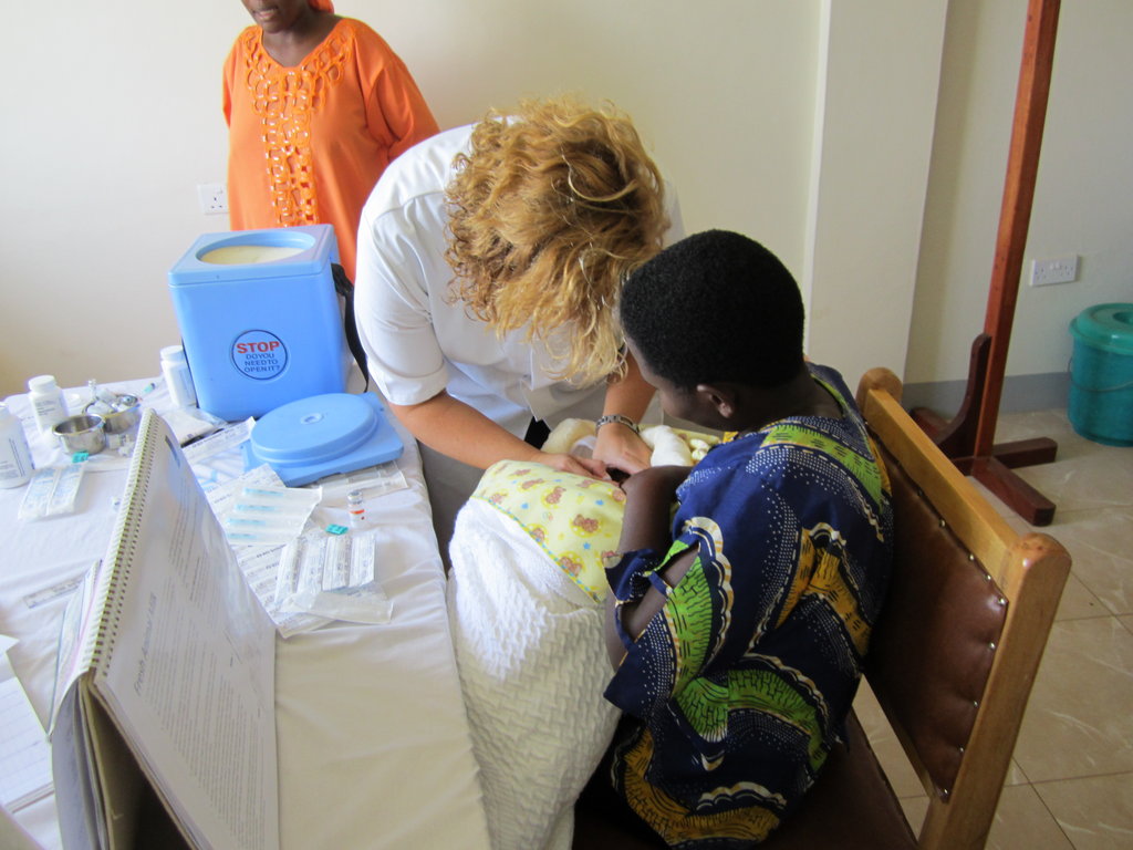 Ensure safe child birth for vulnerable mothers - GlobalGiving