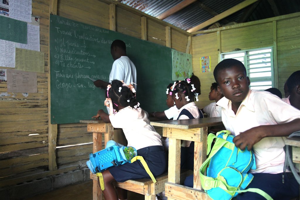 Educate Haitian Immigrant Children in the DR - GlobalGiving