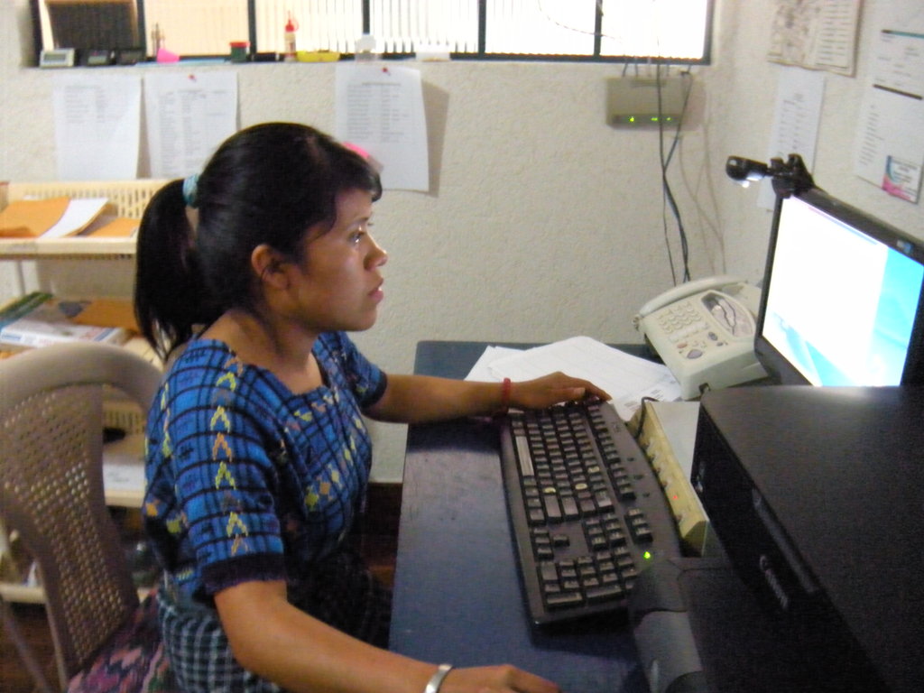 Provide work experience for 10 Indigenous women - GlobalGiving